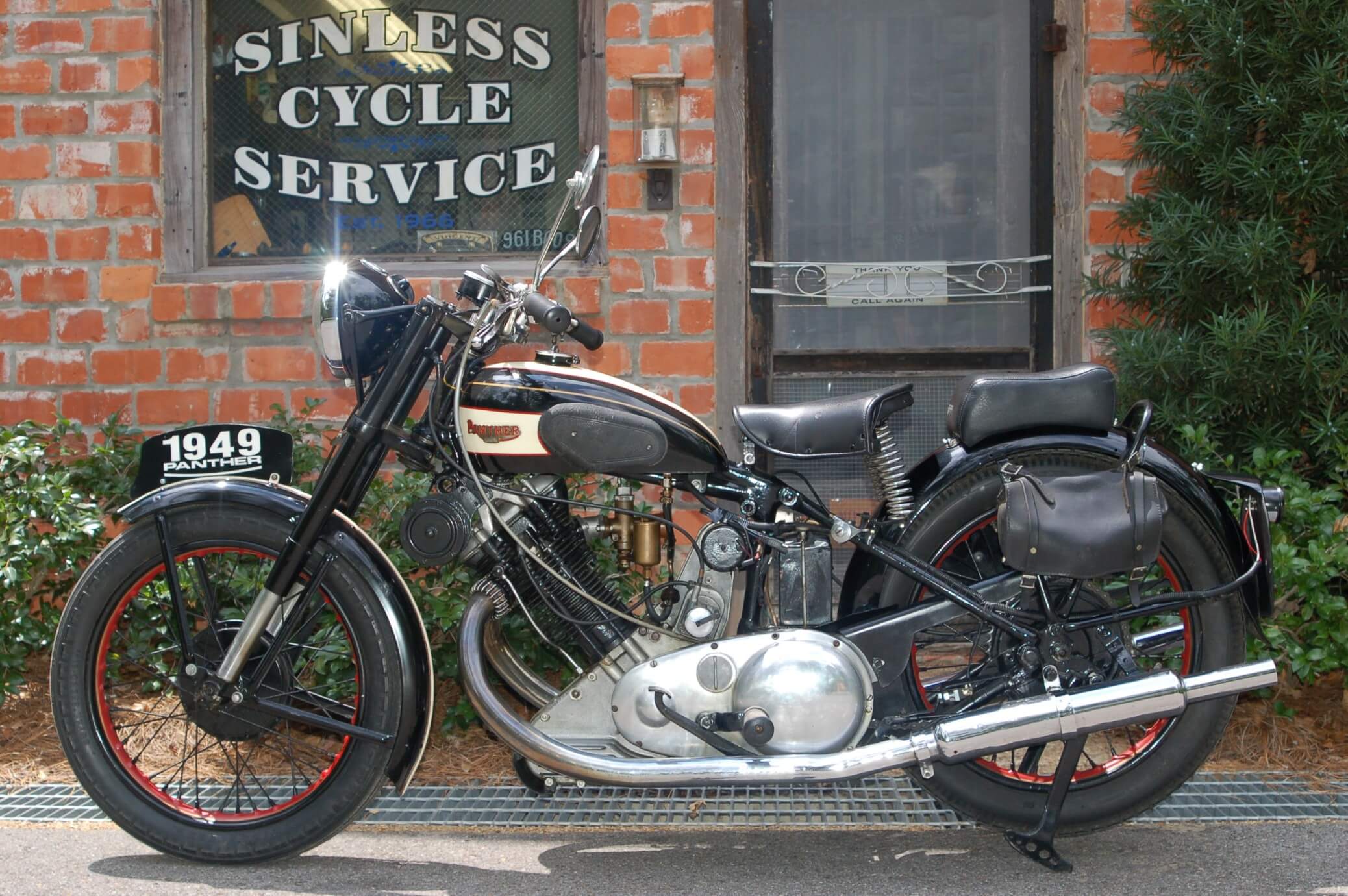 1949 Panther M100 - Sinless Cycles